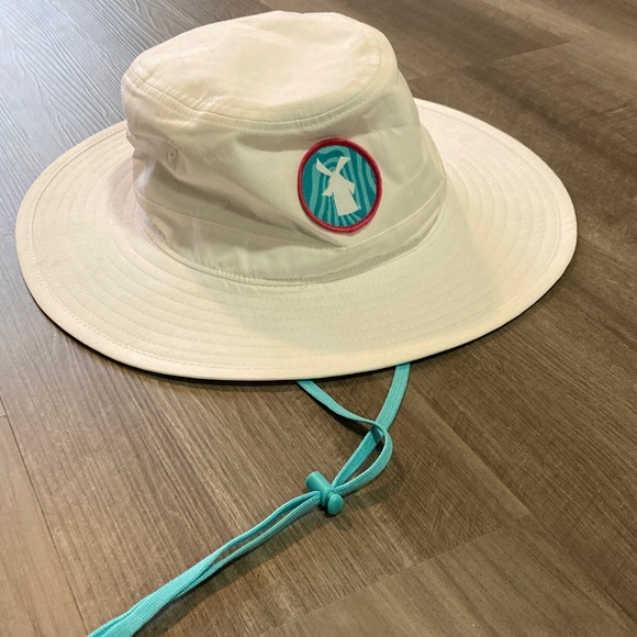Dutch Bros | Accessories | Dutch Bros White Wide Brim Boonie Bucket Sun ...